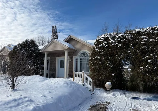 Bungalow for sale, House for sale Vaudreuil-Dorion - VID# 300be