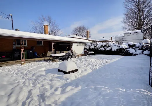 Bungalow for sale, House for sale Plessisville - VID# 2016b